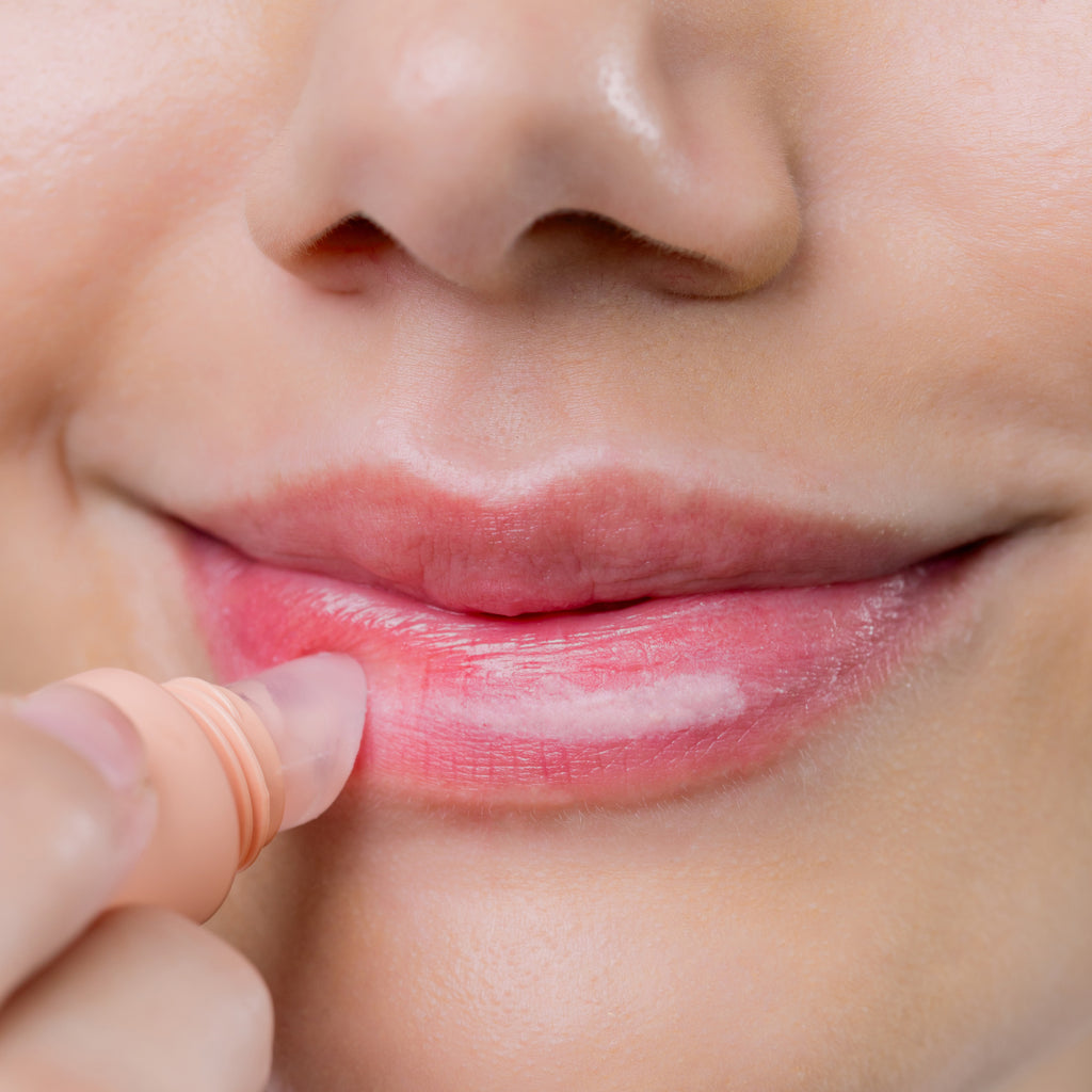 The Lip Airbrush – Sara Happ